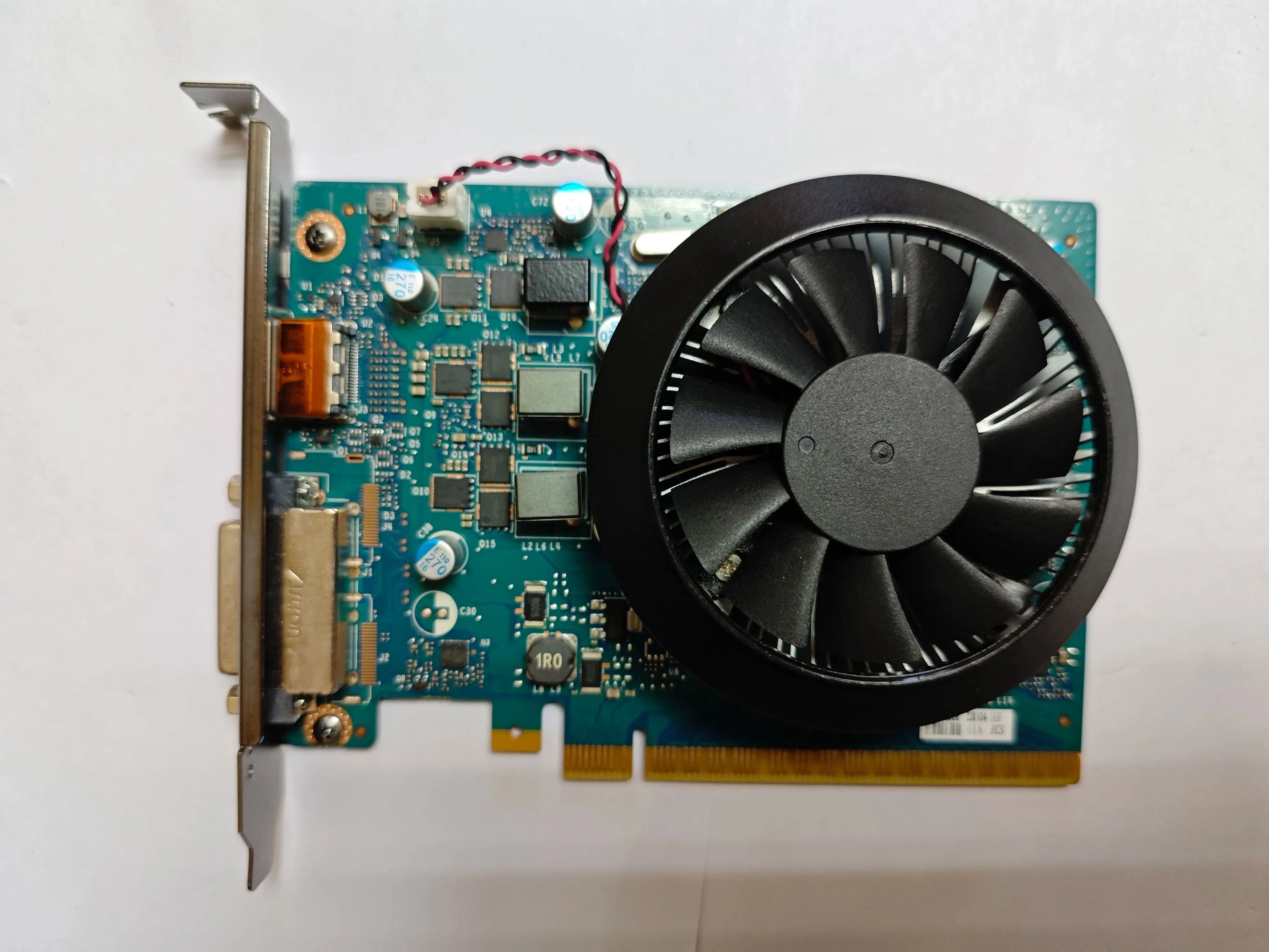 Dell-GeForce-GTX1650DE-4G-GTX-1650-GTX1650-Video-Card-GDDR5-Memory-DVI ...