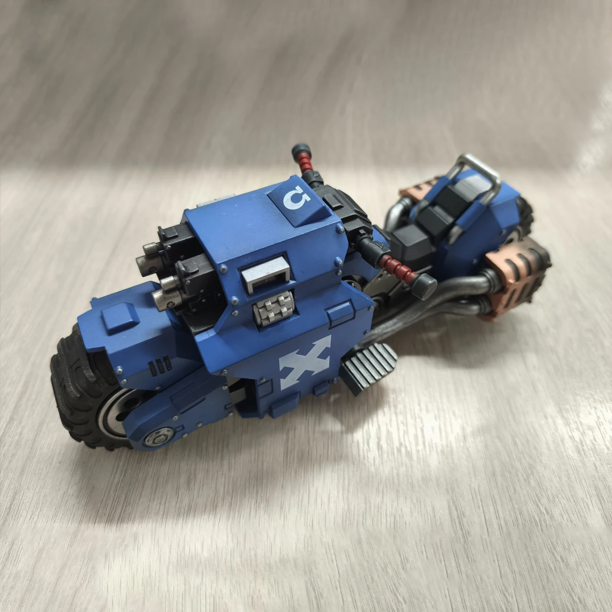 JOYTOY Warhammer 40K Ultramarines Outriders Action Figure Motorcycle ...