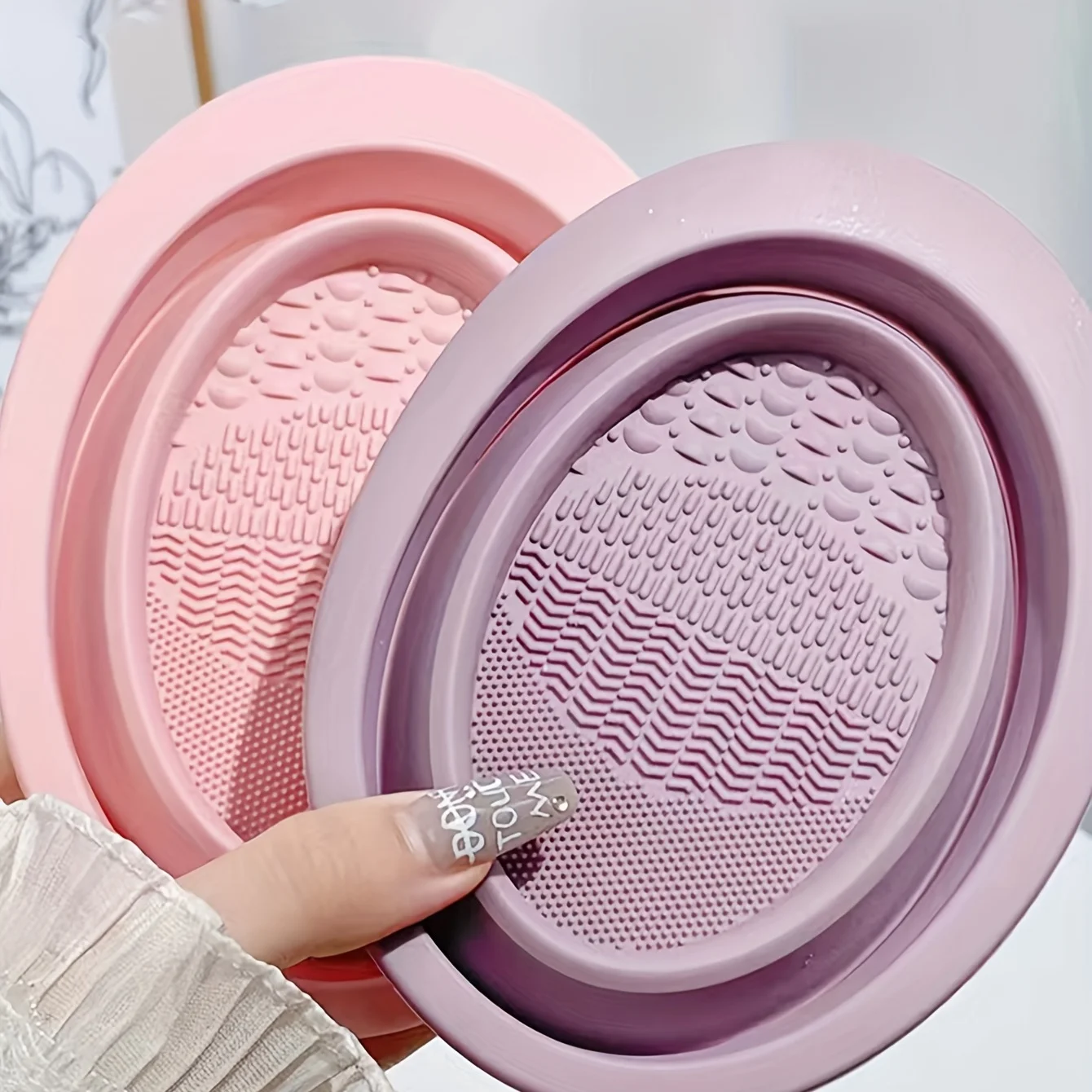 1pcs-silicone-folding-makeup-brush-cleaner.jpg