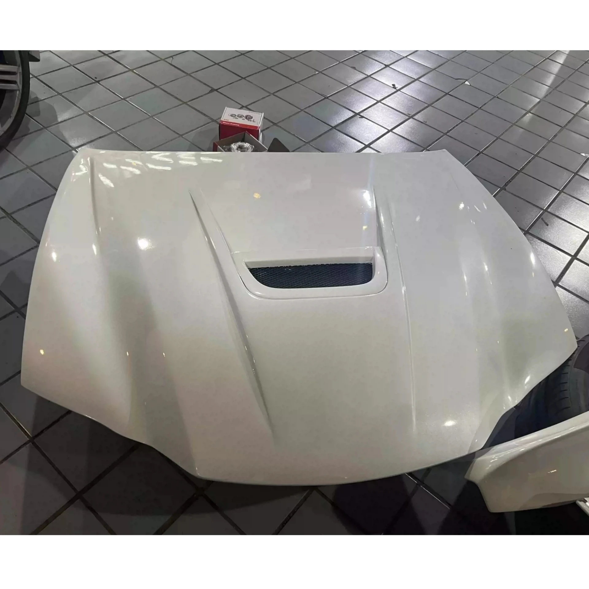 Body-Kit-Carbon-Fiber-Engine-Cover-for-Lexus-GS-GSF-Light-Weight-Bonnet ...