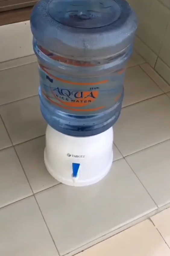 Mini Water Dispenser With Detachable Faucet, Bottle Inverted Water ...