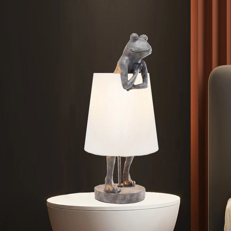 Modern-Apron-Frog-Table-Lamp-Retro-Creative-Resin-Desk-Light-Bedroom ...