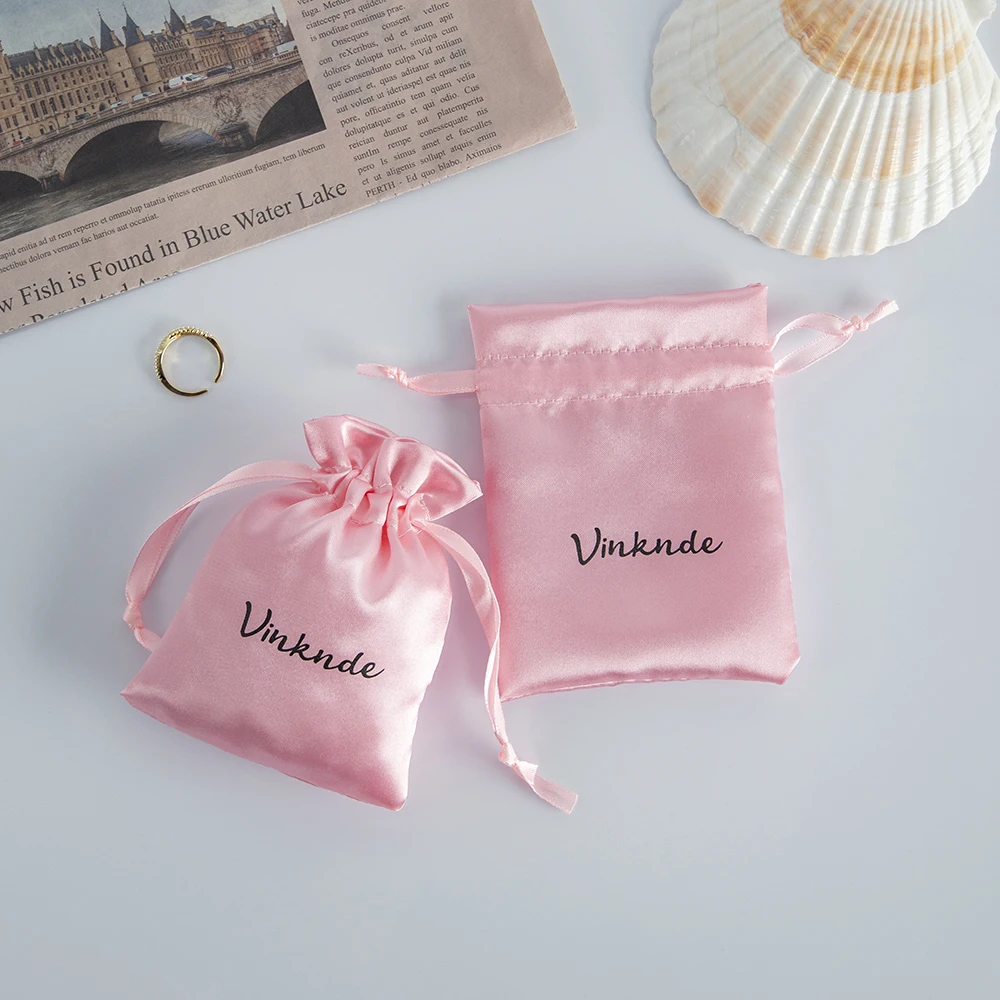 Pochettes d'emballage de bijoux en satin avec logo personnalisé, bague ...