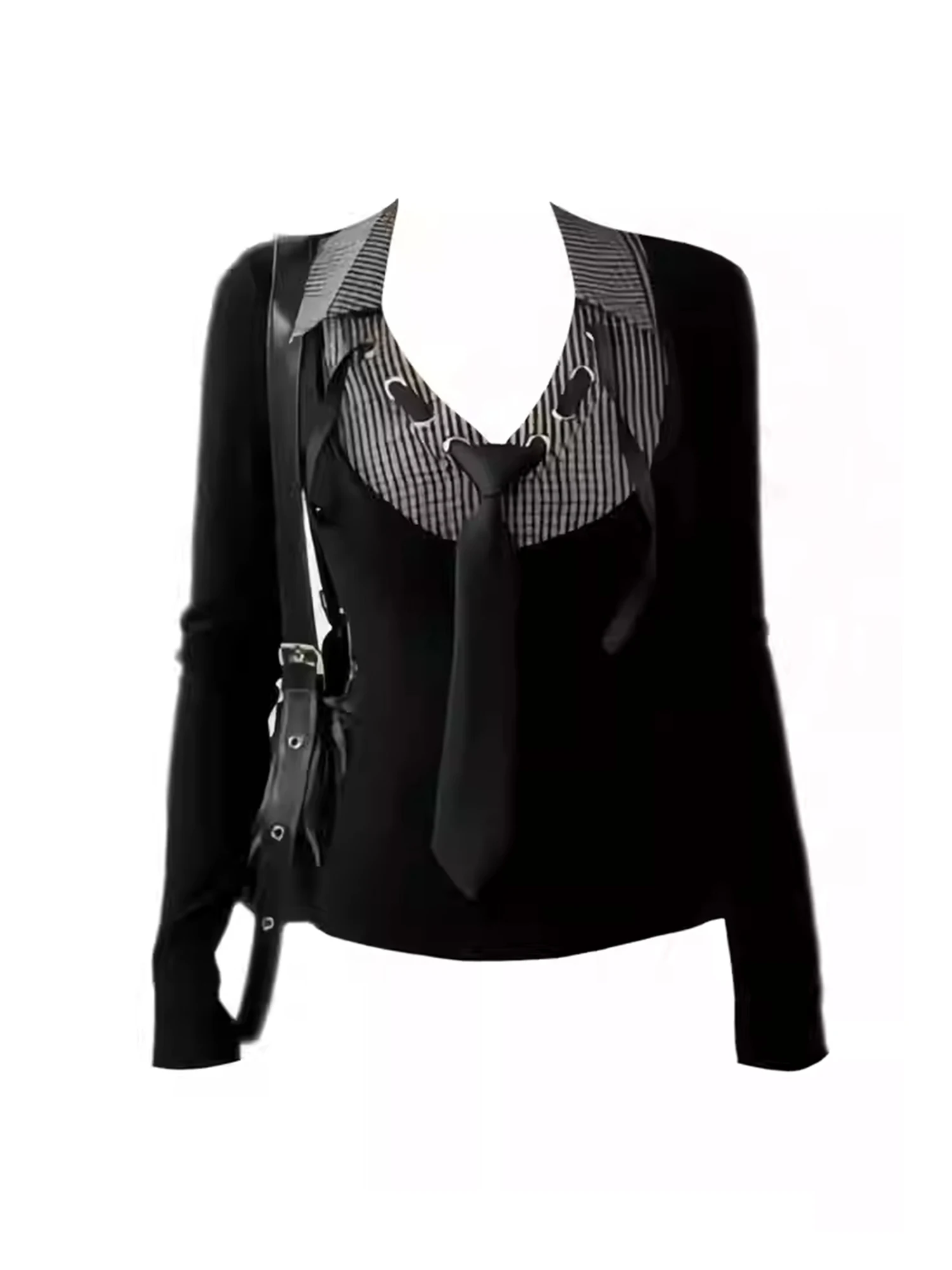 Black Outfit Girl Aesthetic: The Ultimate Guide to This Viral Y2K Goth Tee