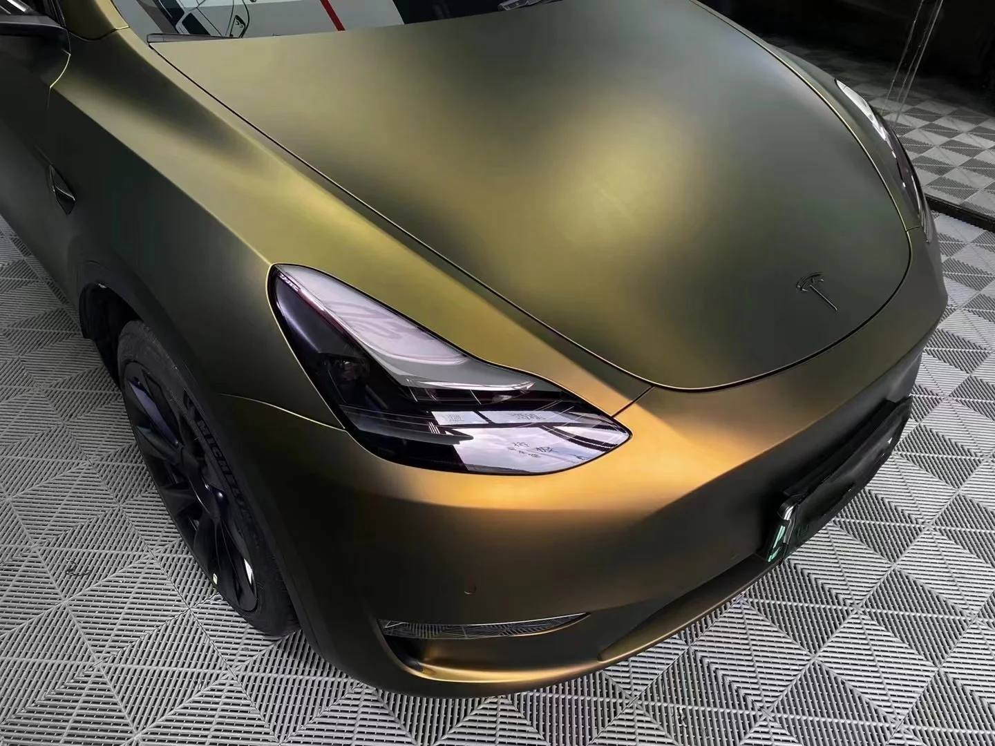CAXVINYL-Factory-Direct-PET-Matte-Dark-Gold-Car-Wrap-Vinyl-Full-Roll ...