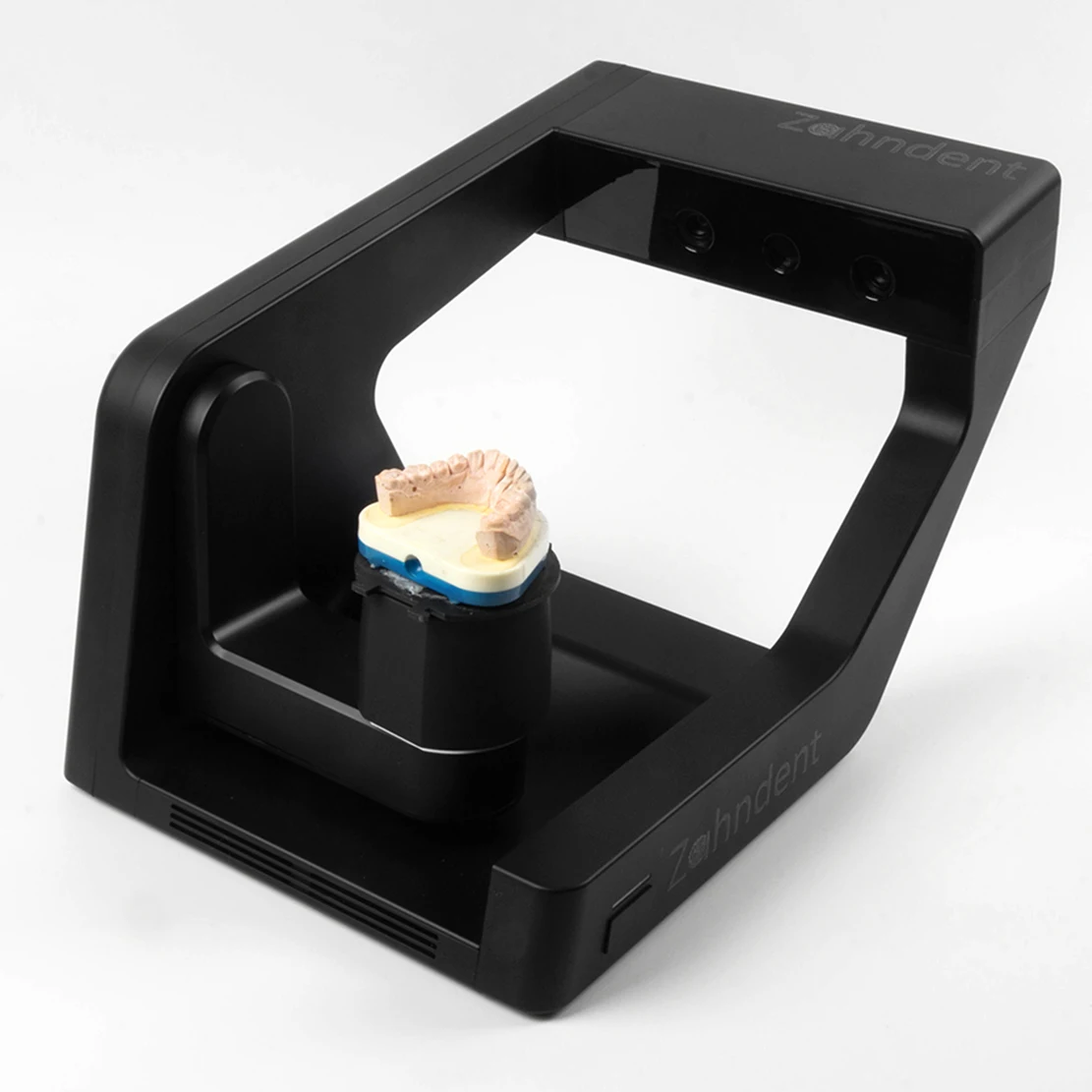 Zahndent-0-01mm-accuracy-exocad-digital-blue-light-dental-lab-shining ...