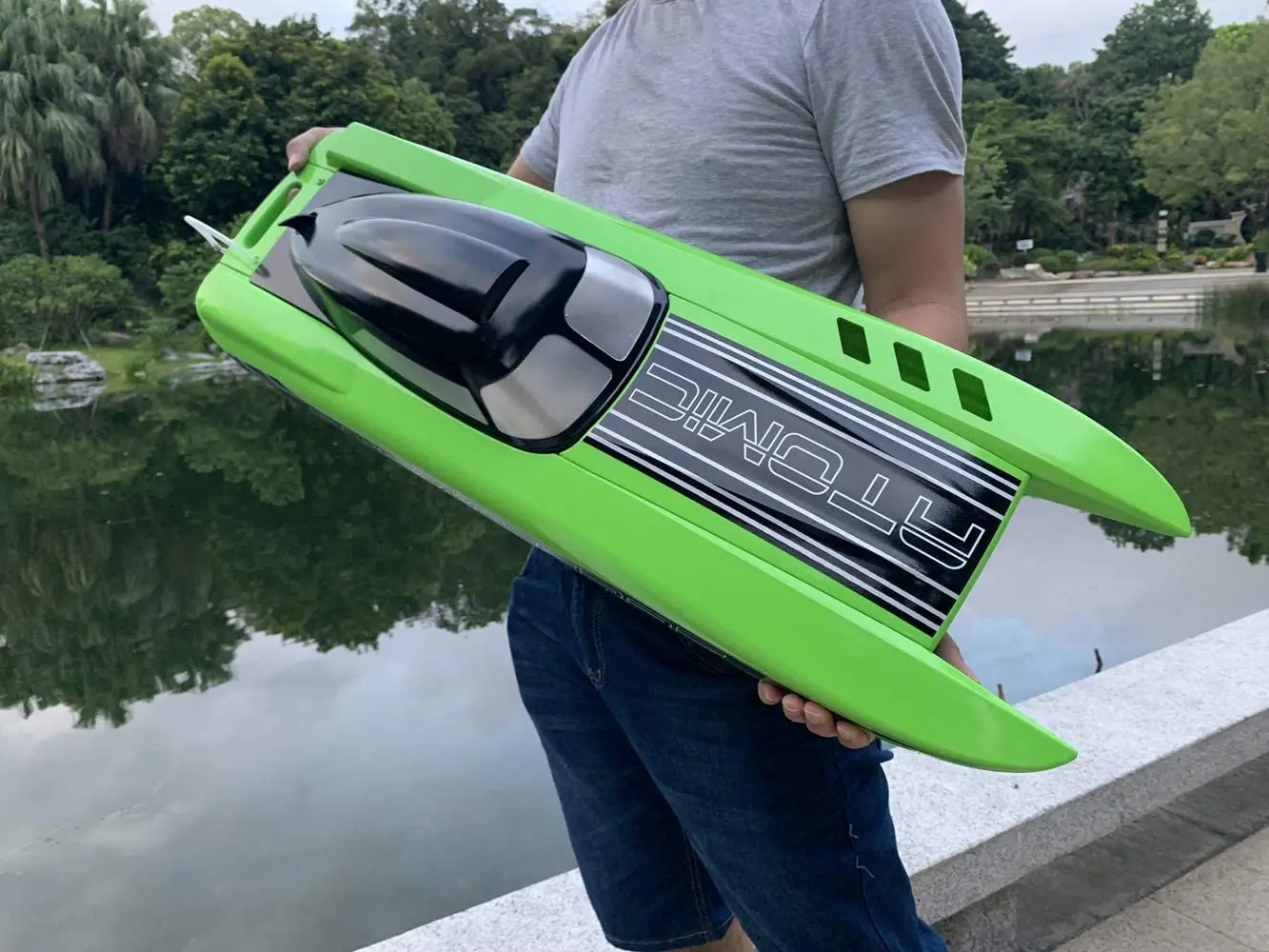 Laggest-Racing-Remote-Control-Speed-Boat-2-4G-85KM-H-Brushless-Motor ...