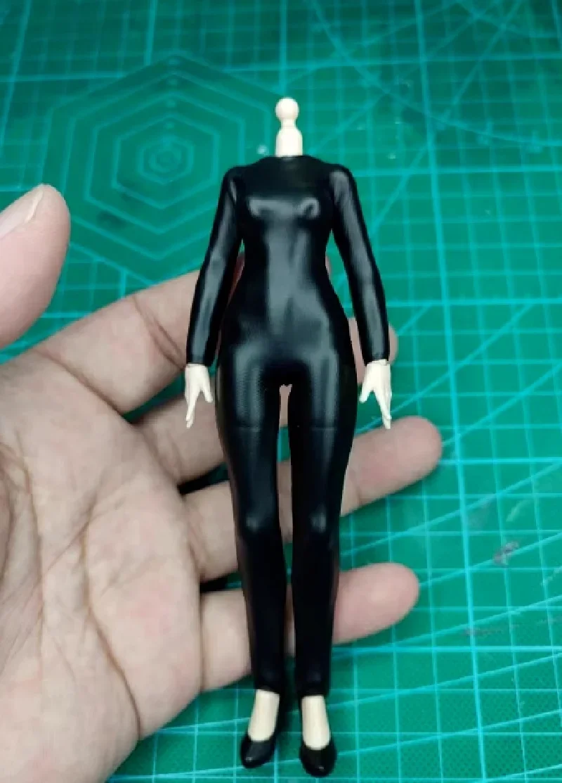 Figma-body-de-cuero-de-soldado-para-mujer-personalizado-Q6-5-Multicolor-modelo-de-6-1.jpg