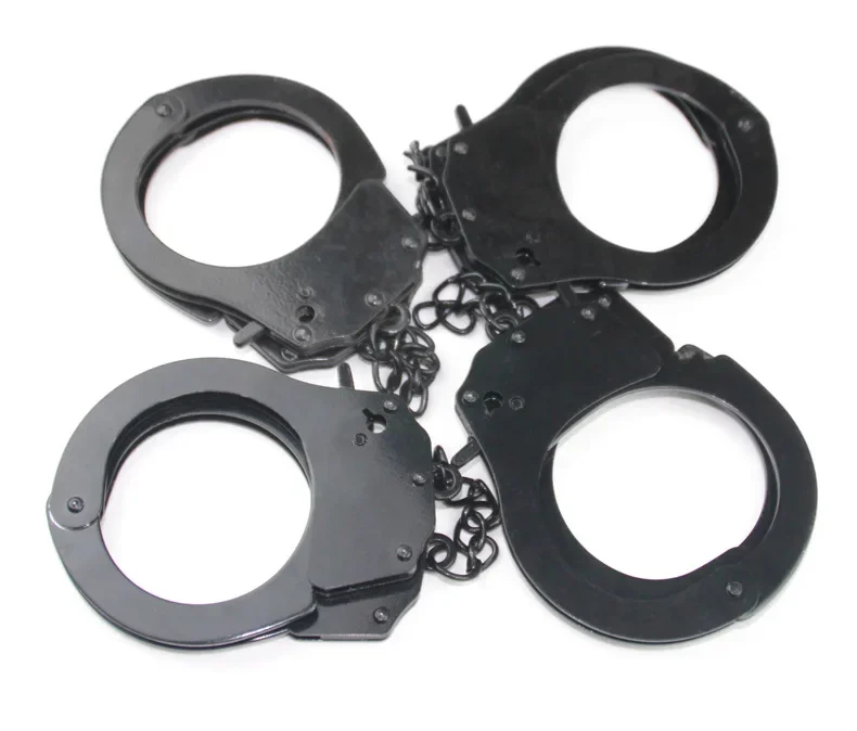 1pair-Handcuffs-New-Children-s-Toy-Party-Role-Play-Handcuffs-With-Party ...