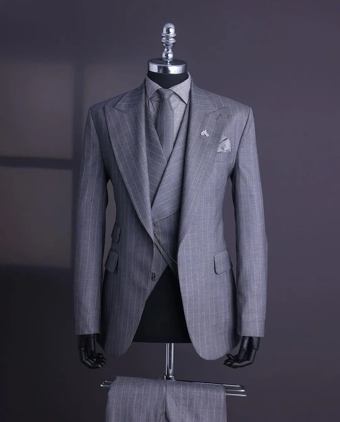 Gray-Pinstripes-3-Pieces-Blazer-Vest-Black-Pants-Men-Suits-One-Button ...