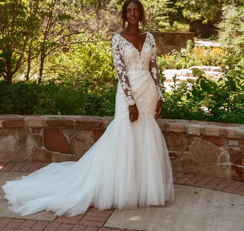 Lace Low Back Mermaid Wedding Dress