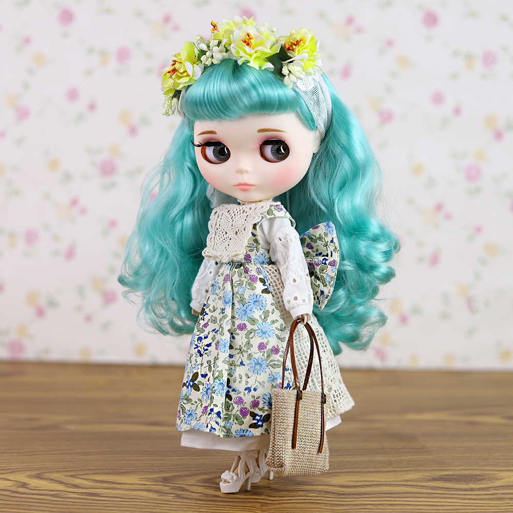 Remi – Premium Custom Neo Blythe Doll with Green Hair, White Skin ...