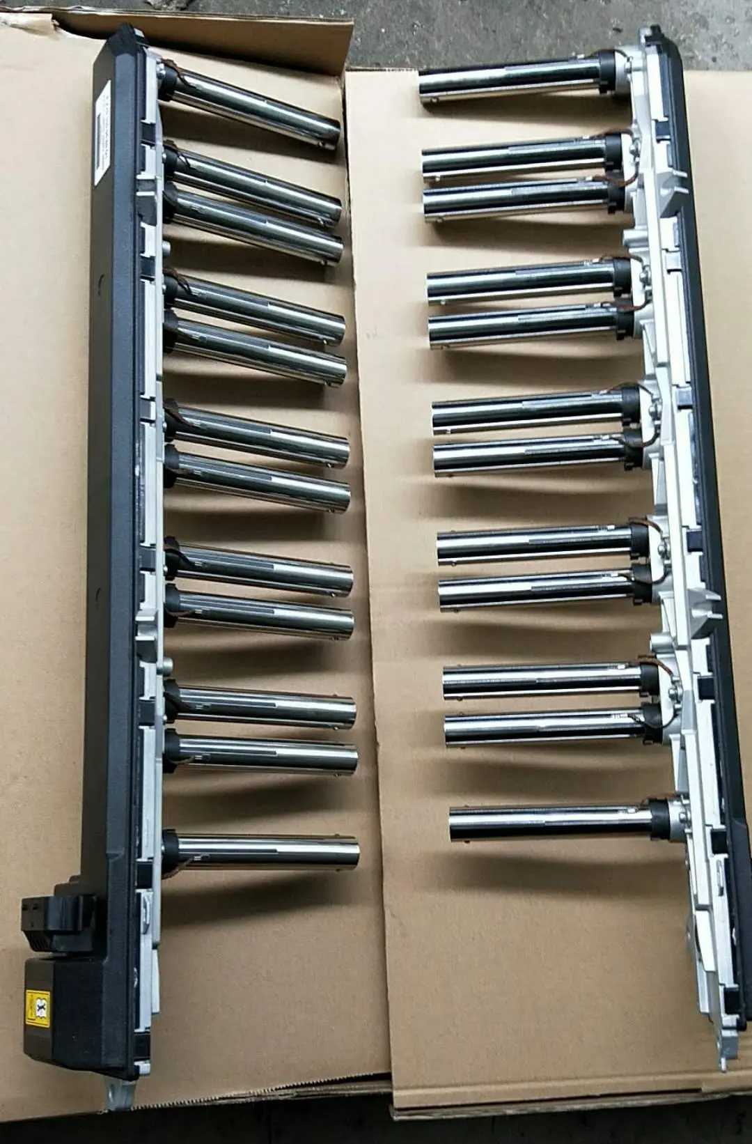 1-Set-Left-And-Right-V12-Ignition-Coil-Pack-A2751500680-A2751500780 ...