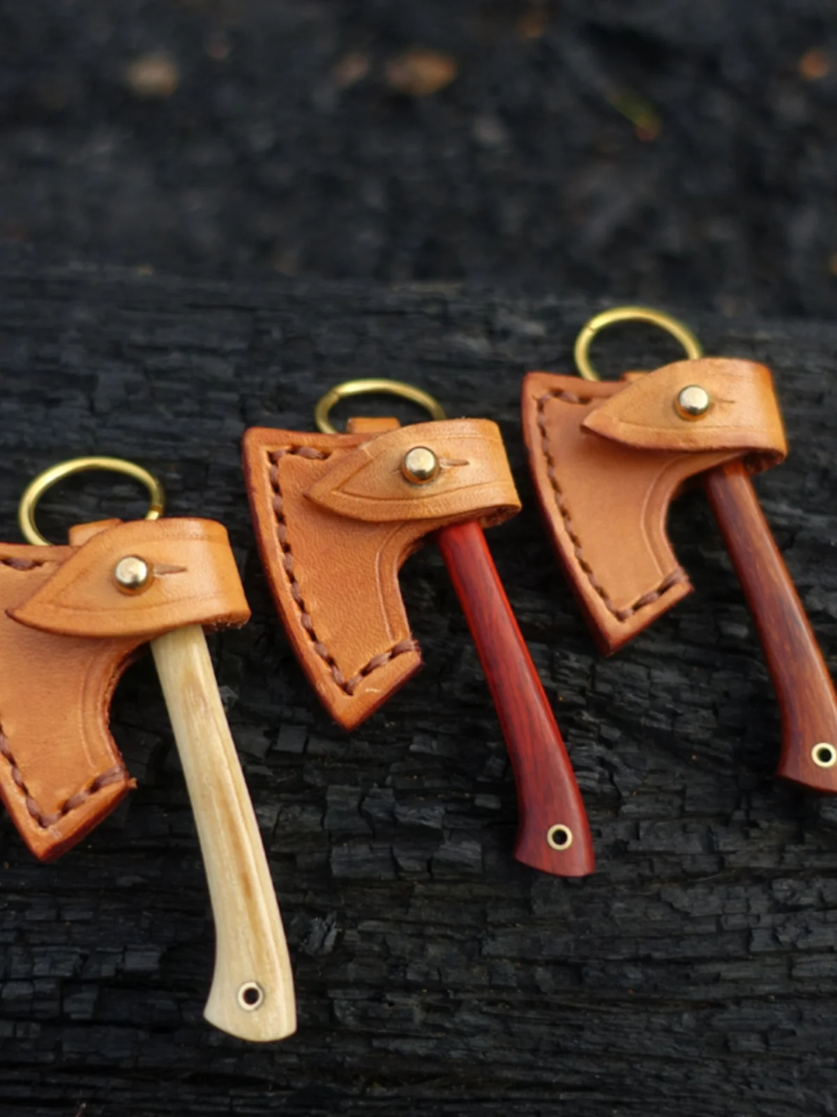 Damascus-Steel-Pocket-Small-Axe-Edc-Keychain.jpg