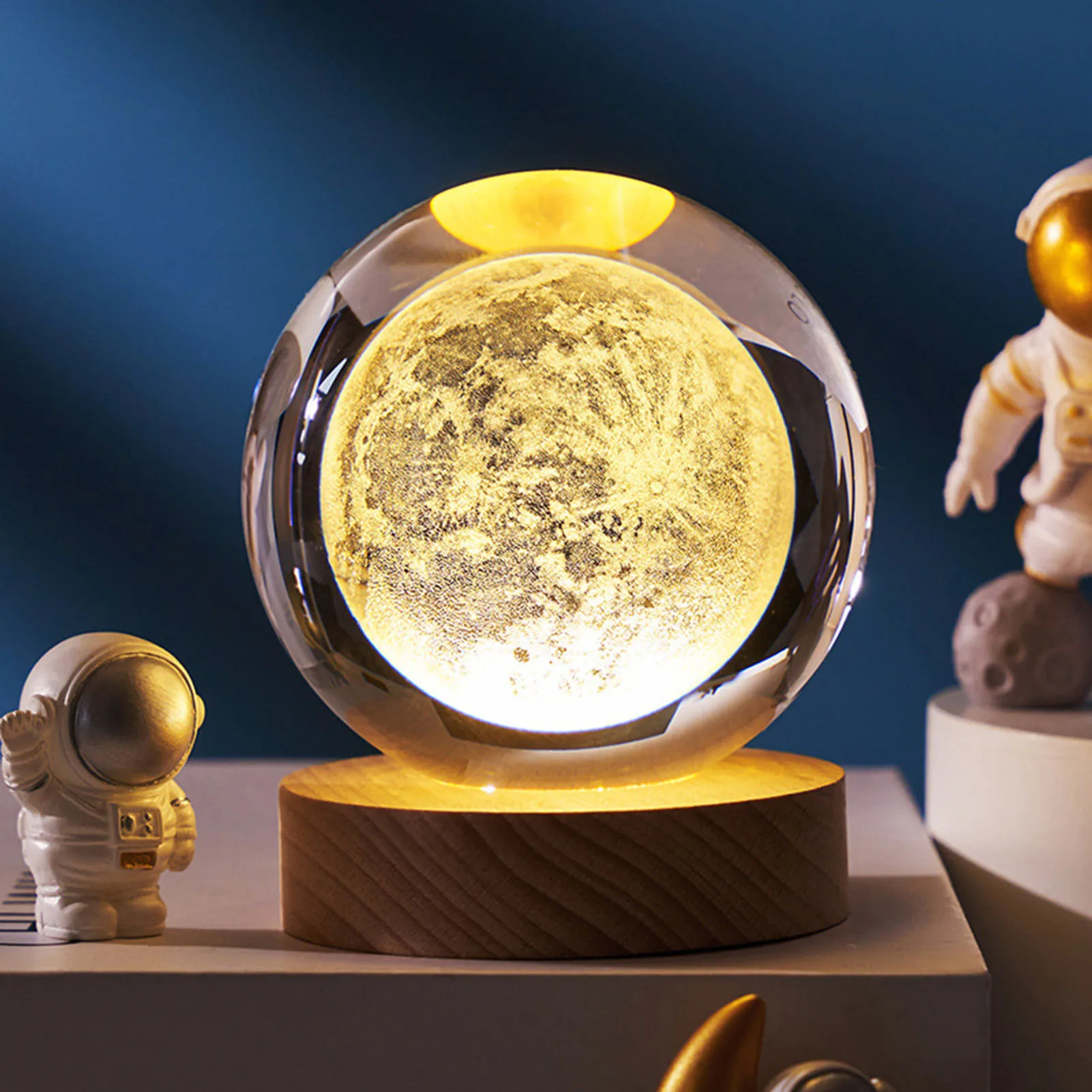 Crystal Ball Crystal Astronaut Planet Globe 3d Laser Engraved Solar ...