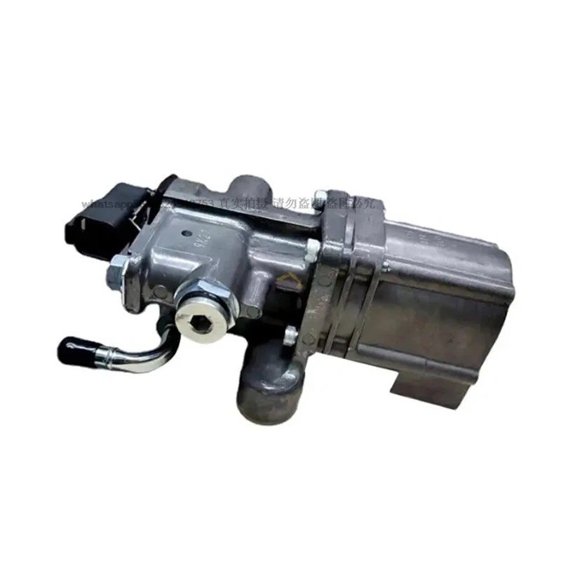 YA00068071-high-quality-excavator-electronic-pump-is-used-for-Isuzu ...