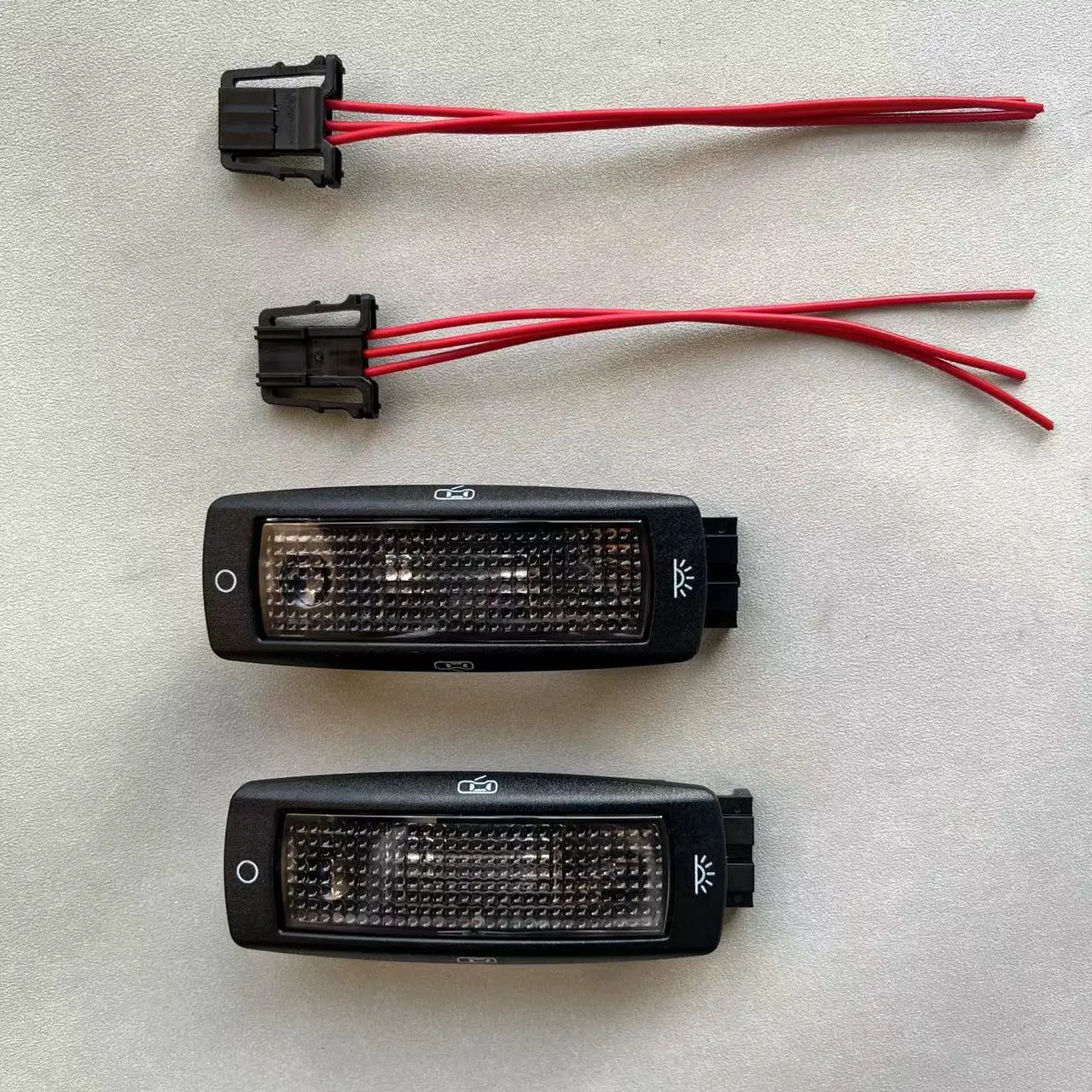 Black Rear Reading Map Dome Light Ceiling Lamp 3B0947291 For VW Golf ...