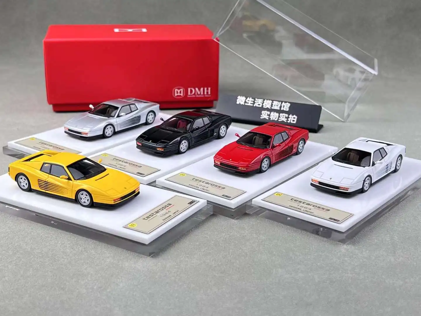 DMH-1-64-Testarossa-Limited-car-model-In-Stock.jpg