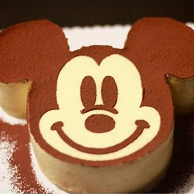 Mickey Mouse Round Cake