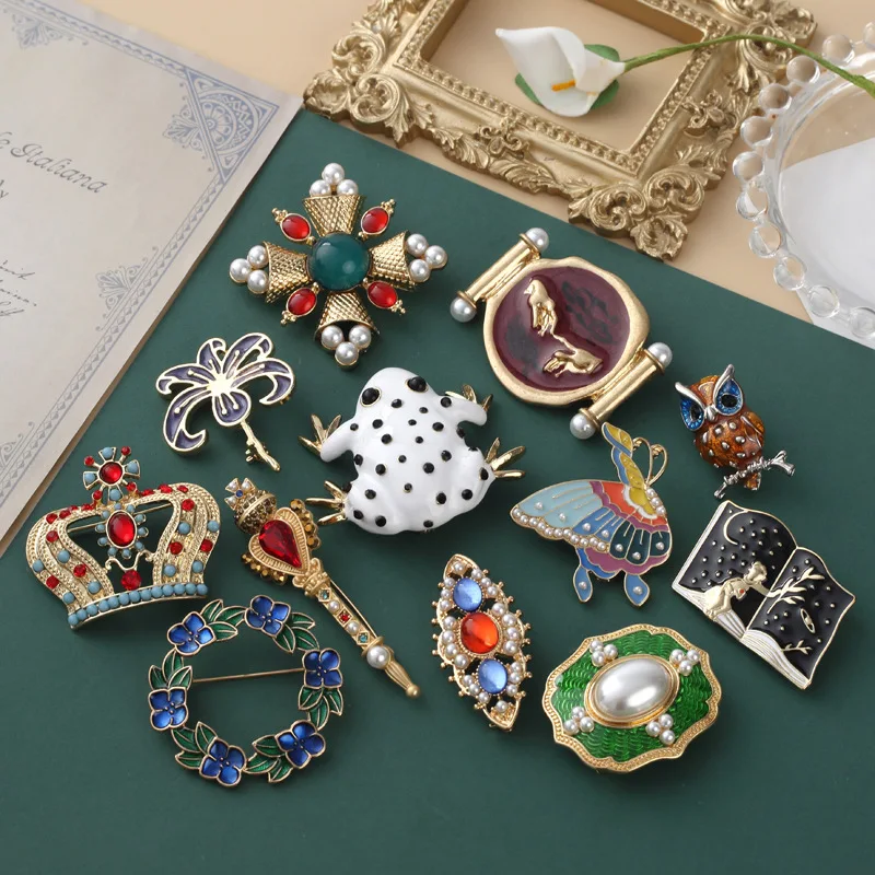 Fashion Women Pearl Crystal Baroque Brooches Cross Crown Vintage Badges ...