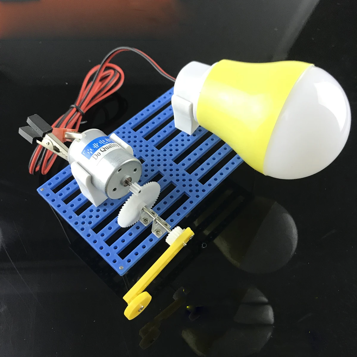 Hand-cranked-generator-model-DIY-small-technology-production-scientific ...