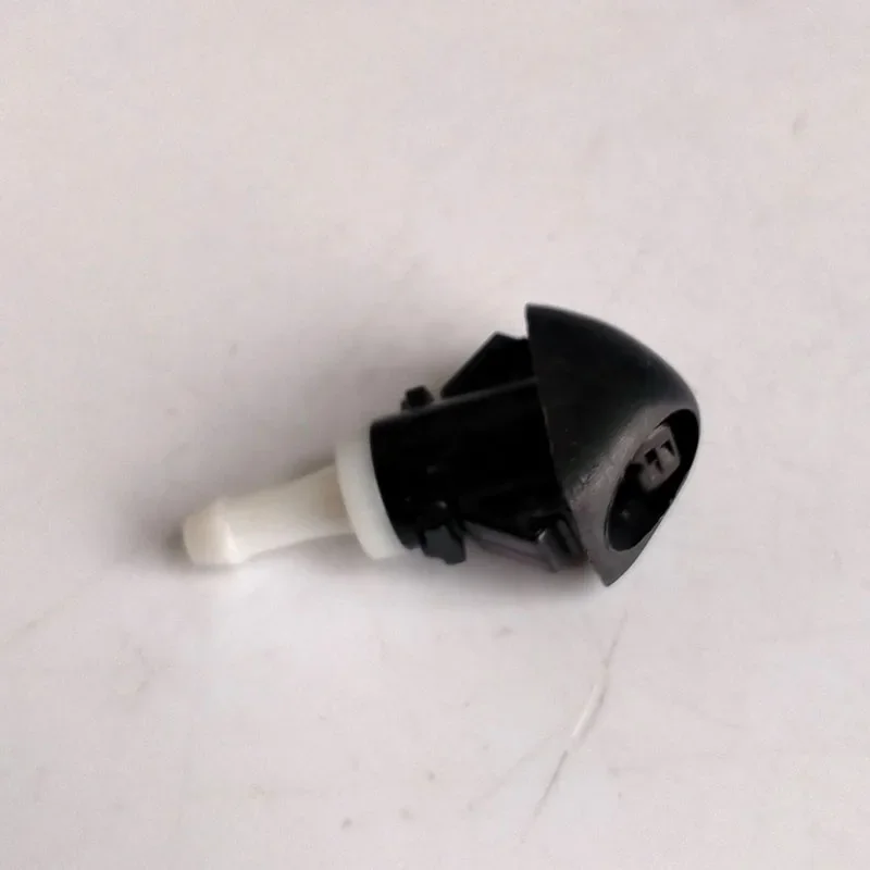 New Front Windshield Wiper Jet Nozzle 86636SC100 For Subaru Forester ...