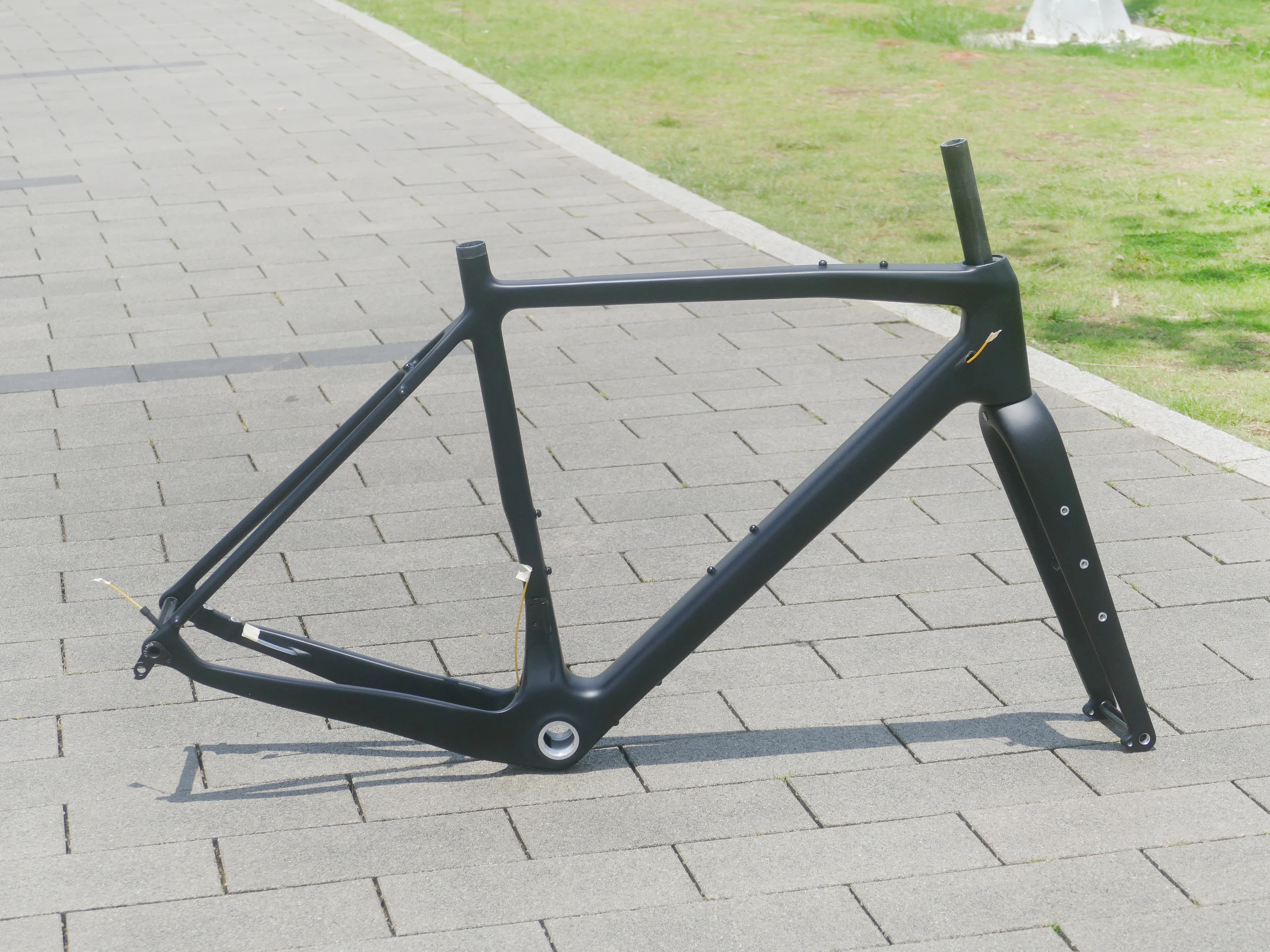 Highest-Modulus-Carbon-Monocoque-Full-Carbon-Black-Matt-Gravel-Bike ...