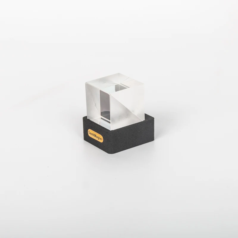 GeekMagic GIFTV Crystal Cube Photo Display Holographic Desktop Smart ...