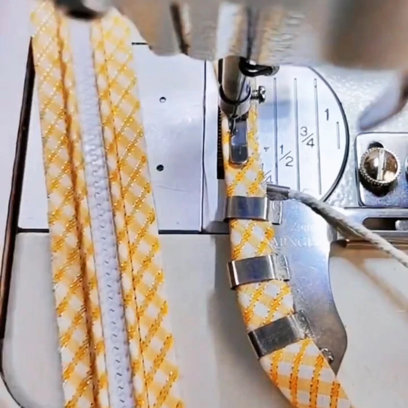 JUKI-Brother-JACK-Singer-Industrial-Sewing-machine-Swing-Piping-Folder ...