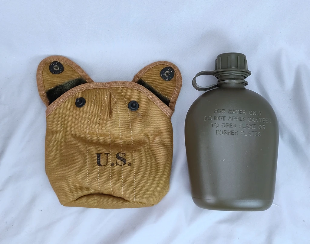 Reenactment-Military-WW2-US-ARMY-SOLDIER-CANTEEN-WATER-BOTTLE-SET.jpg
