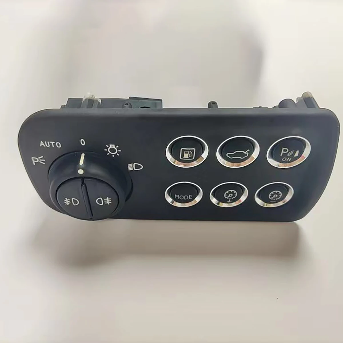 Dashboard-Switch-For-Maserati-GranCabrio-GranTurismo-237798.jpg