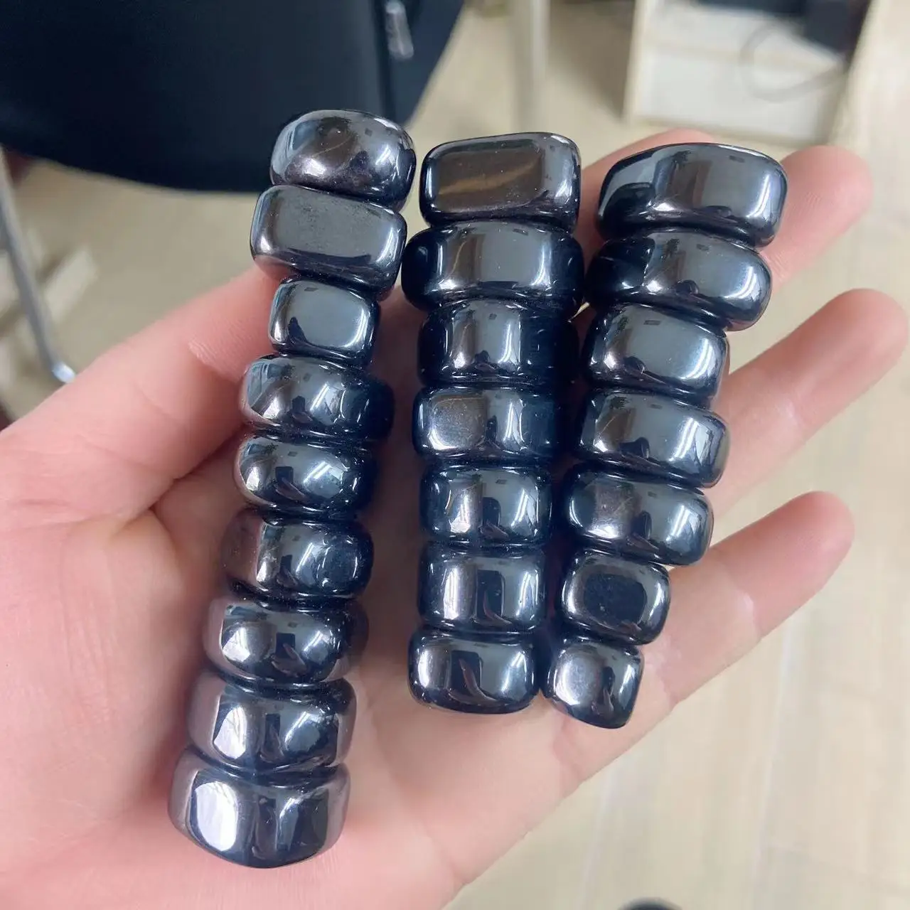 high-quality-magnetic-fields-Black-Lodestone-Magnetite-Tumbled-Stone ...