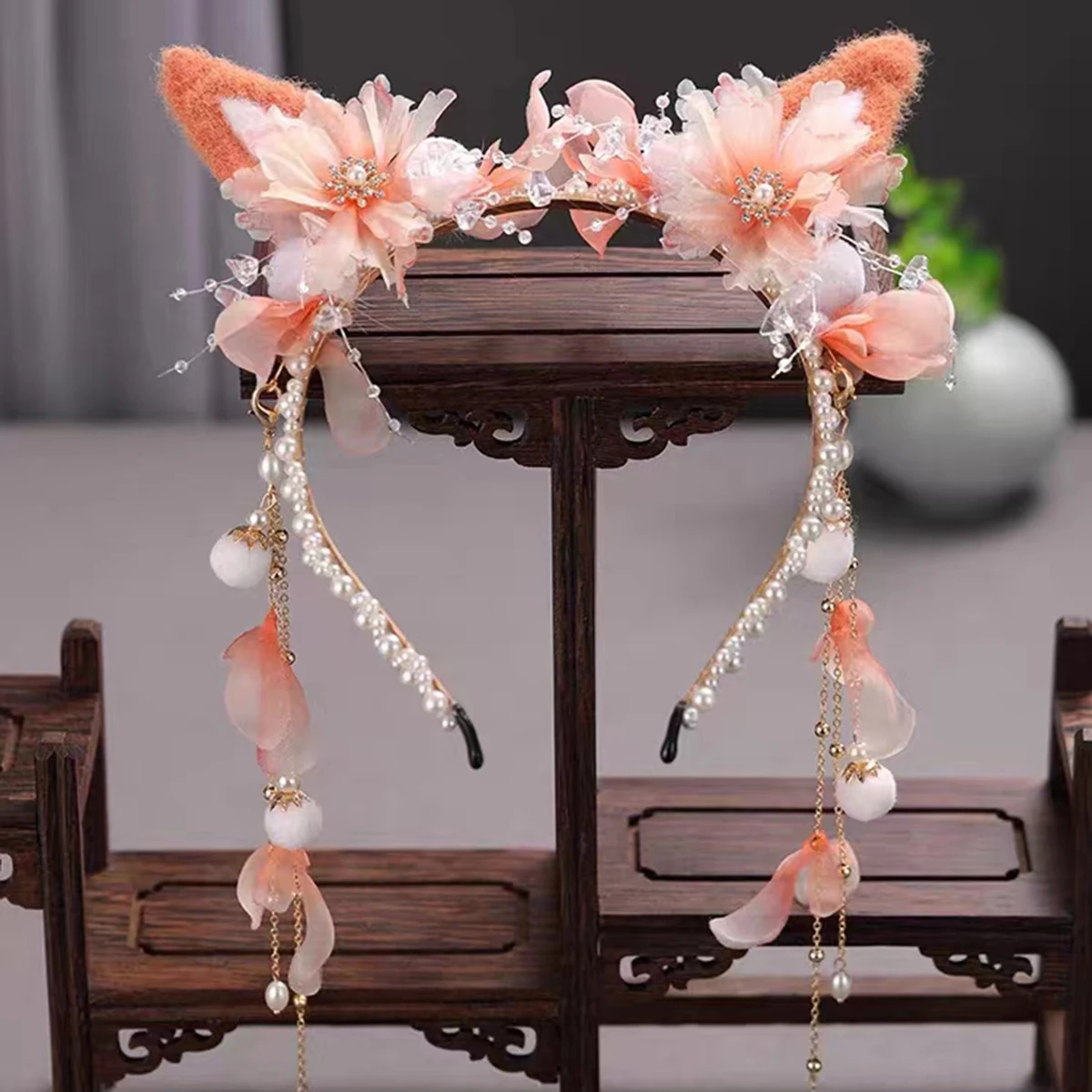 Fini-rabbit-cute-fox-Cat-s-ears-Steamed-cat-ear-shaped-bread-sweet-girl ...