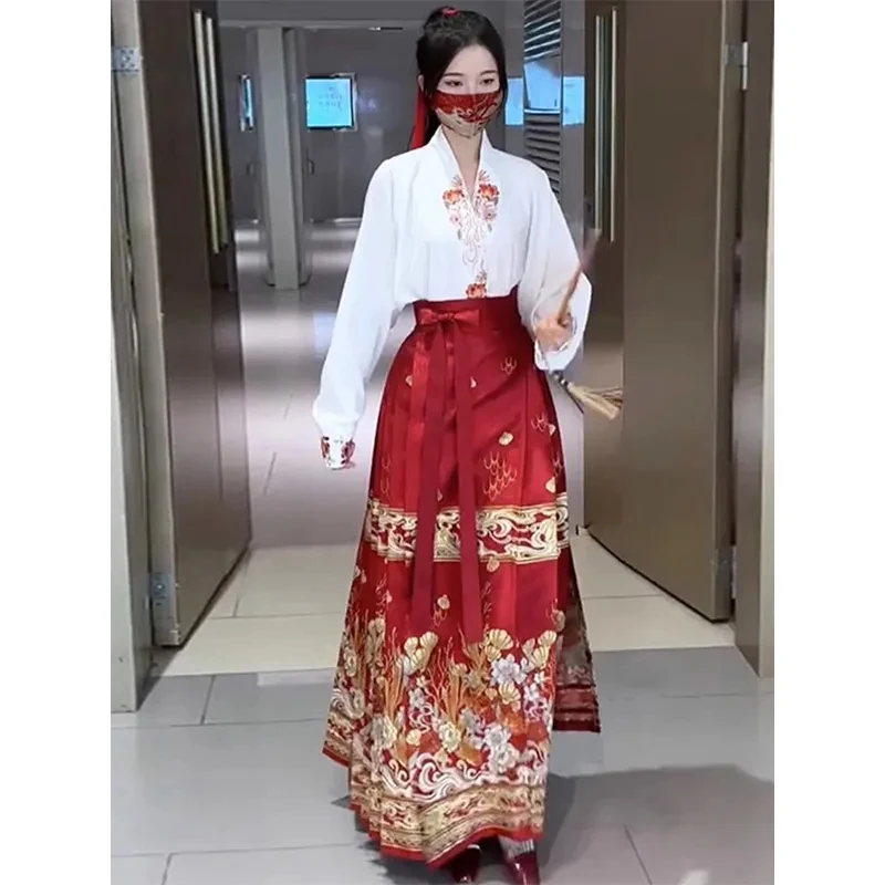 WATER-Horse-Face-Skirt-Ming-Hanfu-Chinese-New-Year-Red-Dresses-Modern ...