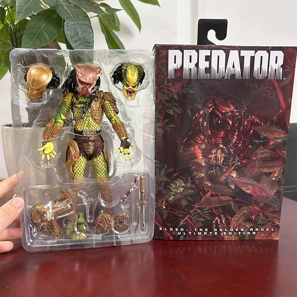NECA-Figure-Predator-Elder-Predator-Gold-Kenner-Leader-Clan-Chief-PVC ...