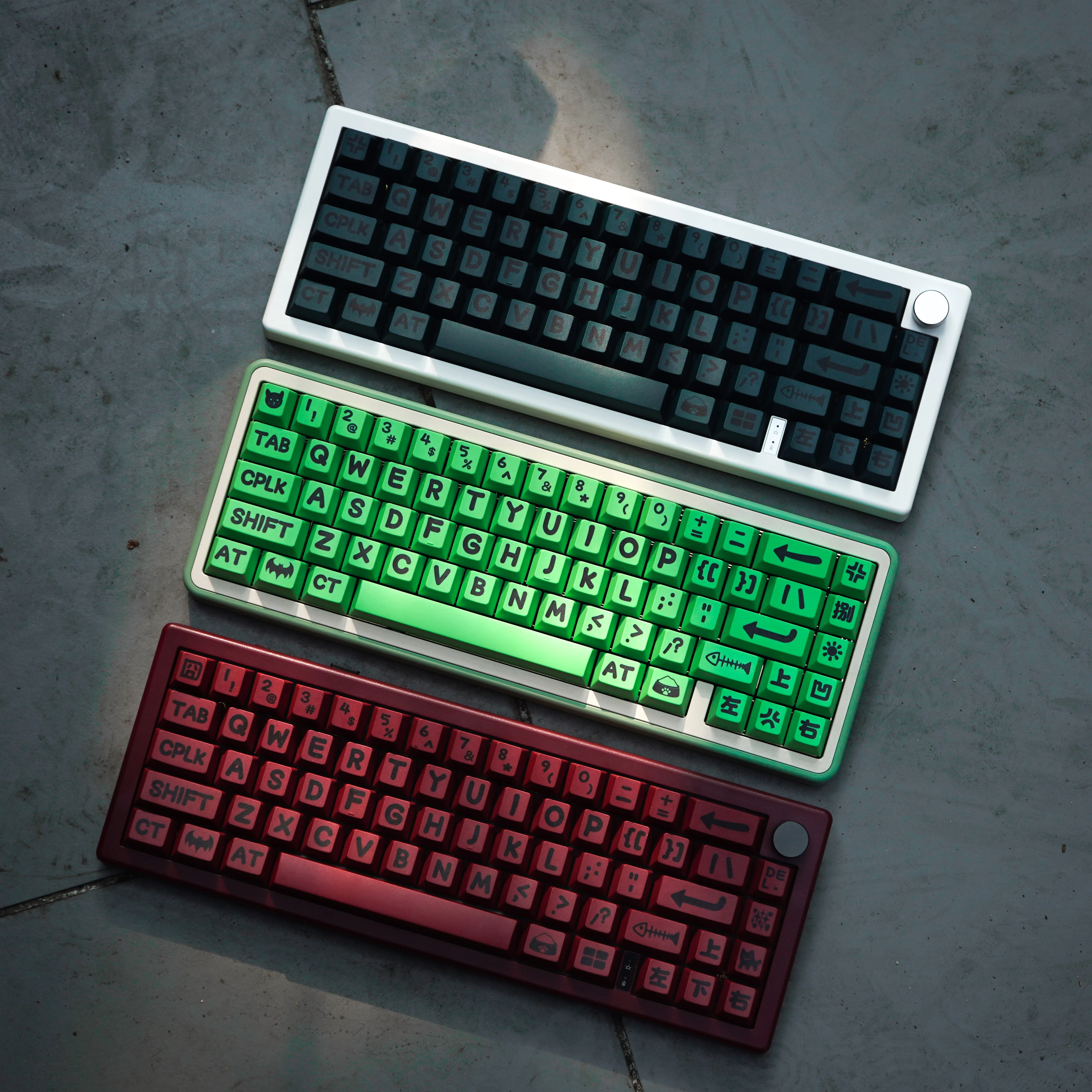 1 Set Animal Party Blackish Green/Grass Green/Red Large Legend Keycaps ...