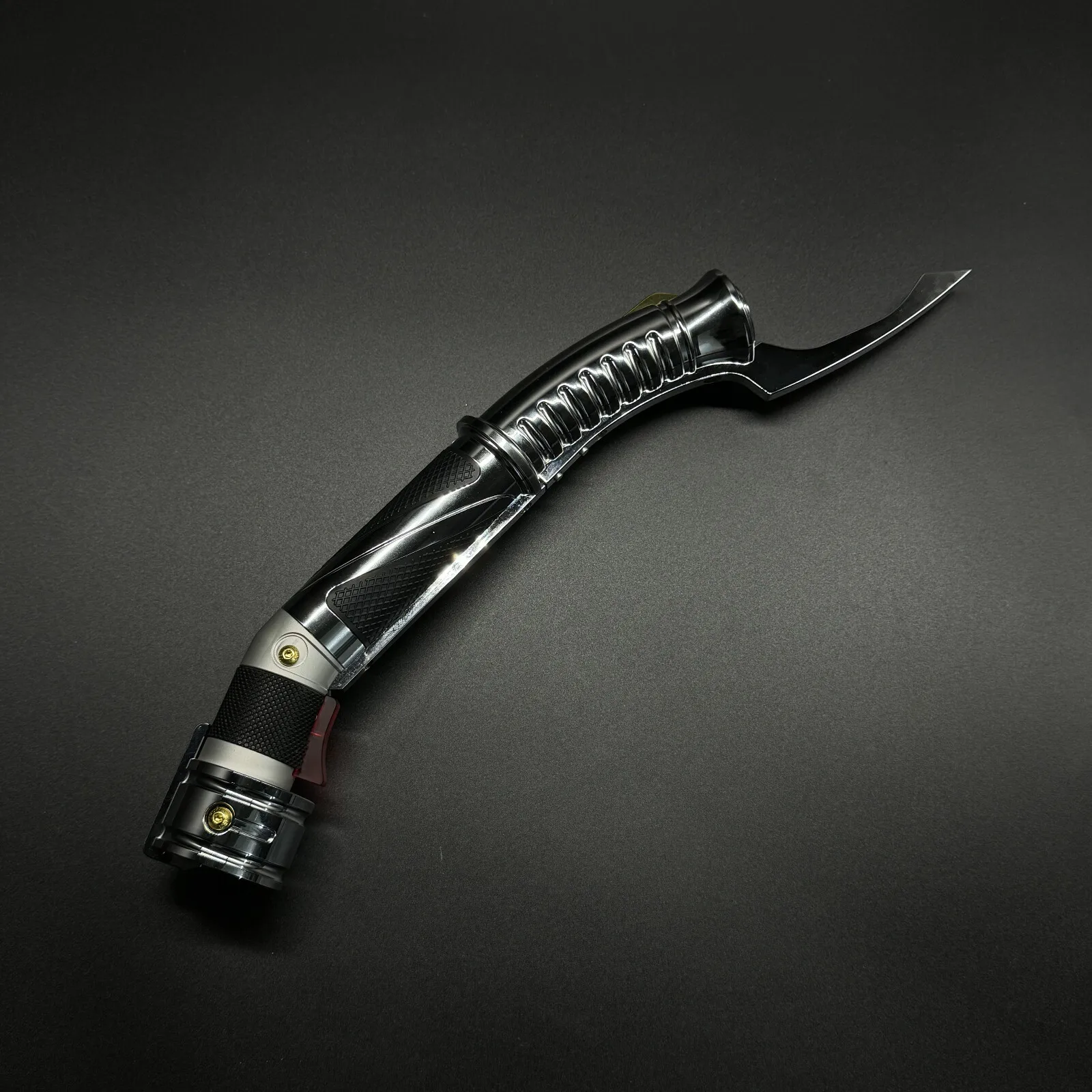 Count-Dooku-Lightsaber-Neo-Pixel-Proffie-Soundboard-Smooth-Swing ...