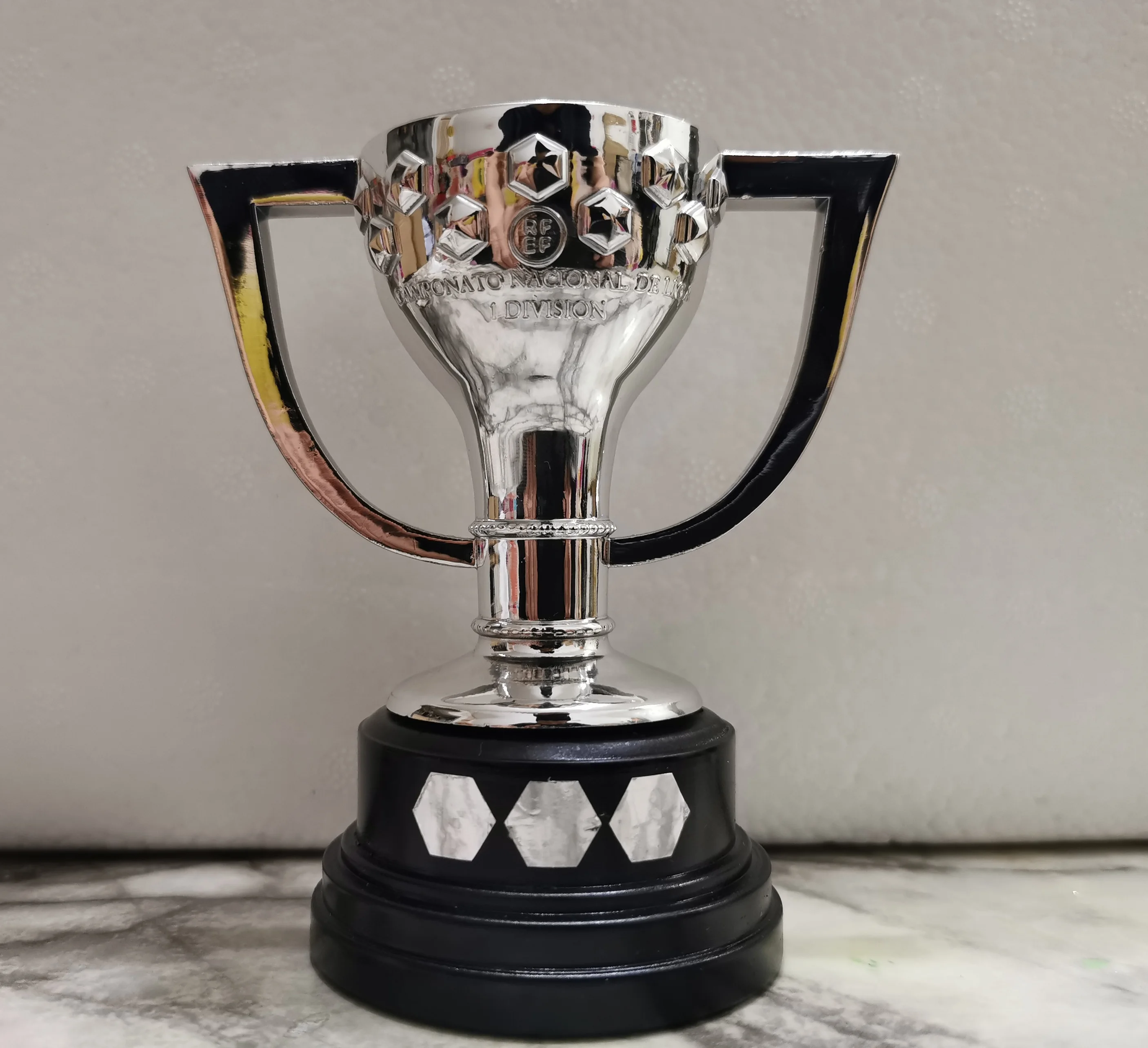 The-2021-22-La-Liga-Champion-Trophy-12-cm-Height-Mini-Size-Trophy-Cup ...