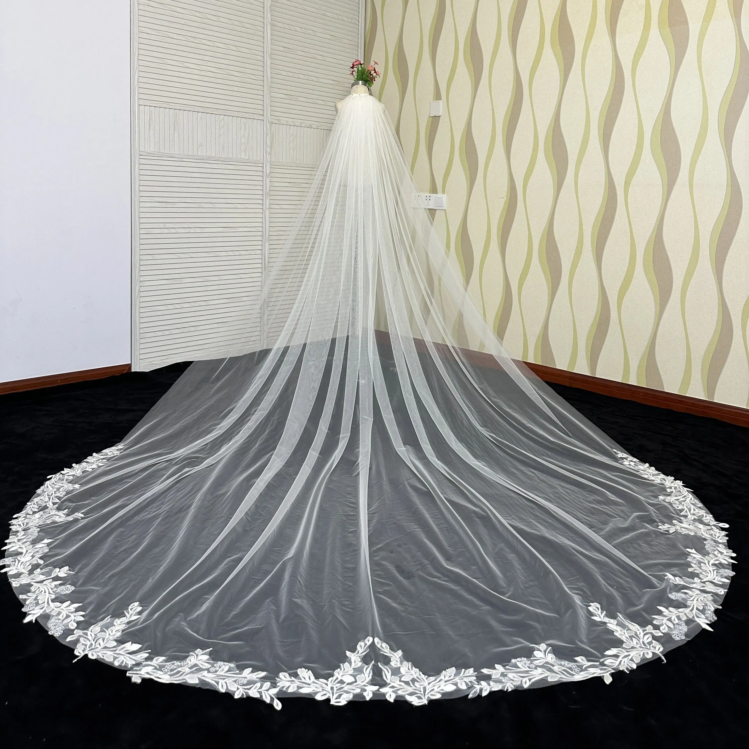 3m-Cathedral-Wedding-Bridal-Veil-Soft-Lace-Ivory-white-Veil-with-Comb ...