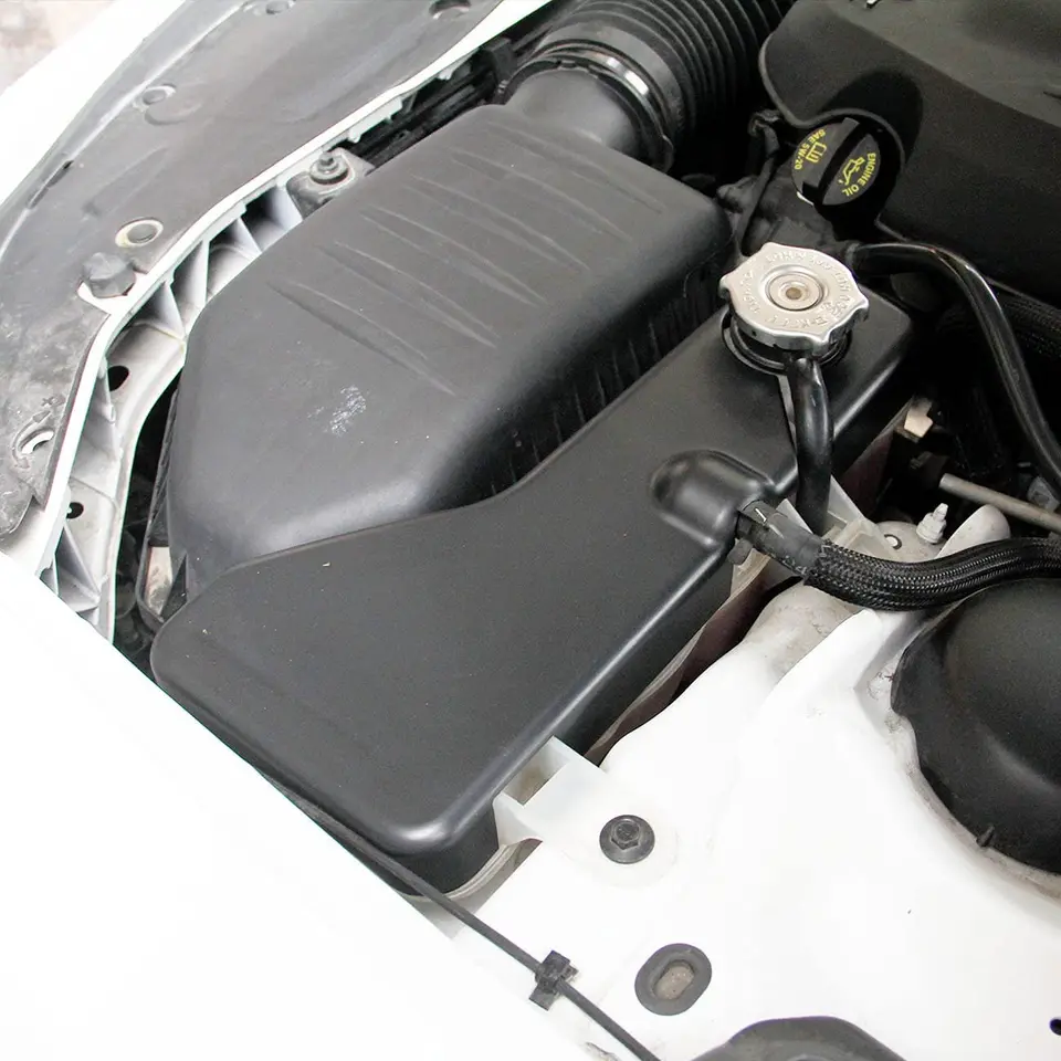 Dodge Charger Engine Cover RT-TCZ Engine Wire Dust Cover Coolant Tank ...