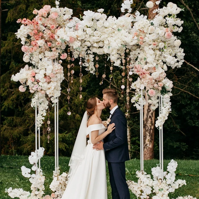 Pvc wedding arch 60 photos - Astyledwedding.com