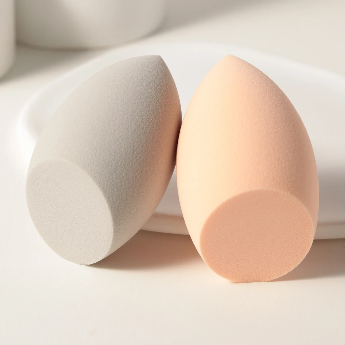 2pcs-beauty-eggs-non-latex-makeup-sponge-dry-and-wet-dual-use-suitable ...