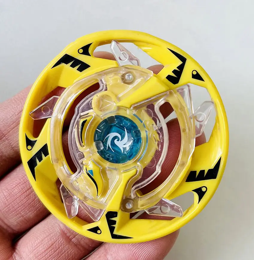 TAKARA-TOMY-Beyblade-B87-01-Maximum-Garuda-8F-Fl-Burst-Evolution-Edici ...