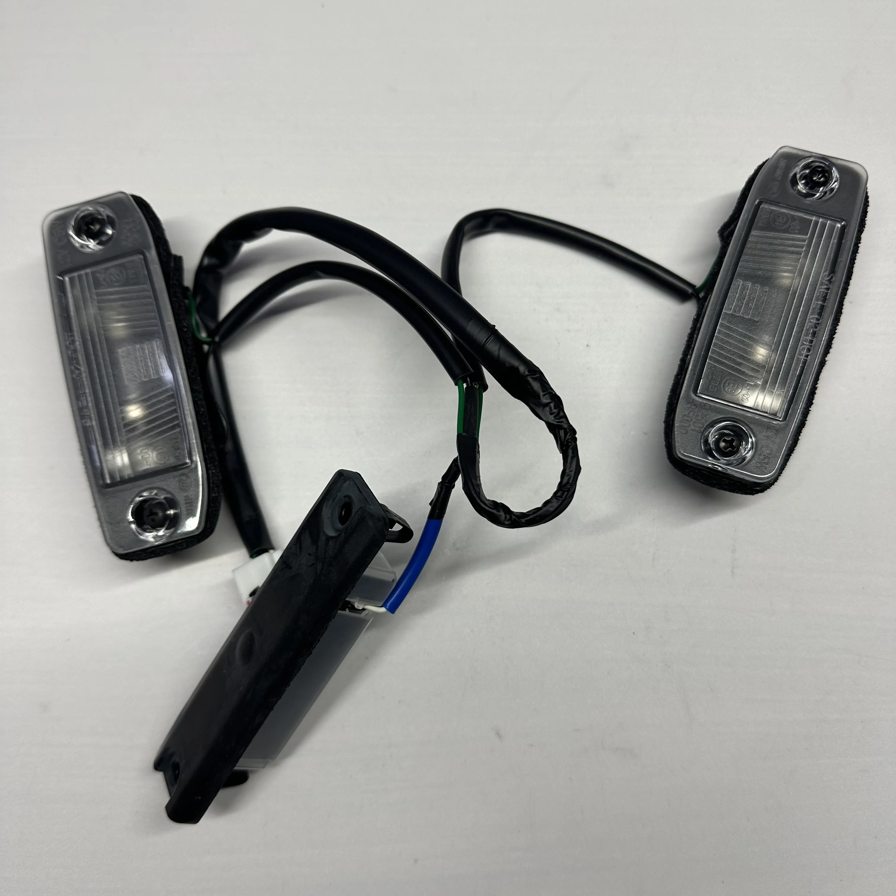 Genuine-OEM-925013W000-License-Plate-Light-Lamp-For-Kia-Sportage-2011 ...