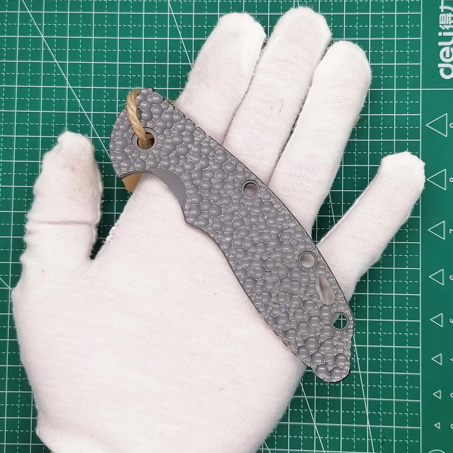 KASFLY 1 Piece Titanium Alloy TC4 Scales for Hinderer Knives XM18 3.5 ...