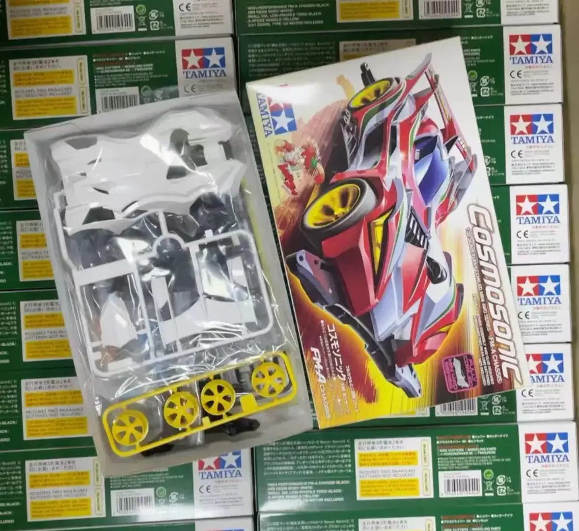 Modelo de coche 4WD original Tamiya AVANTE MK3 NERO CLEAR VIOLET ...