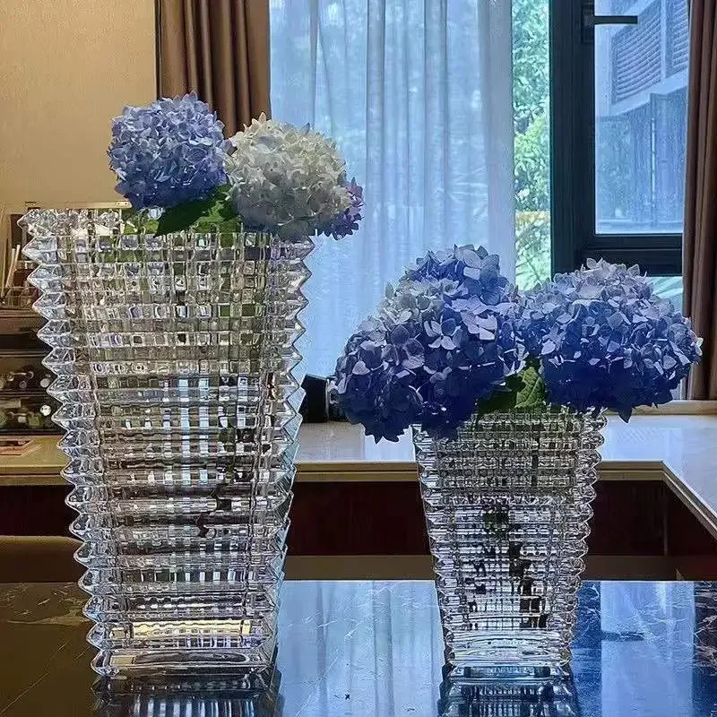 Light-and-Luxurious-Crystal-Glass-Vases-Transparent-Decorative ...