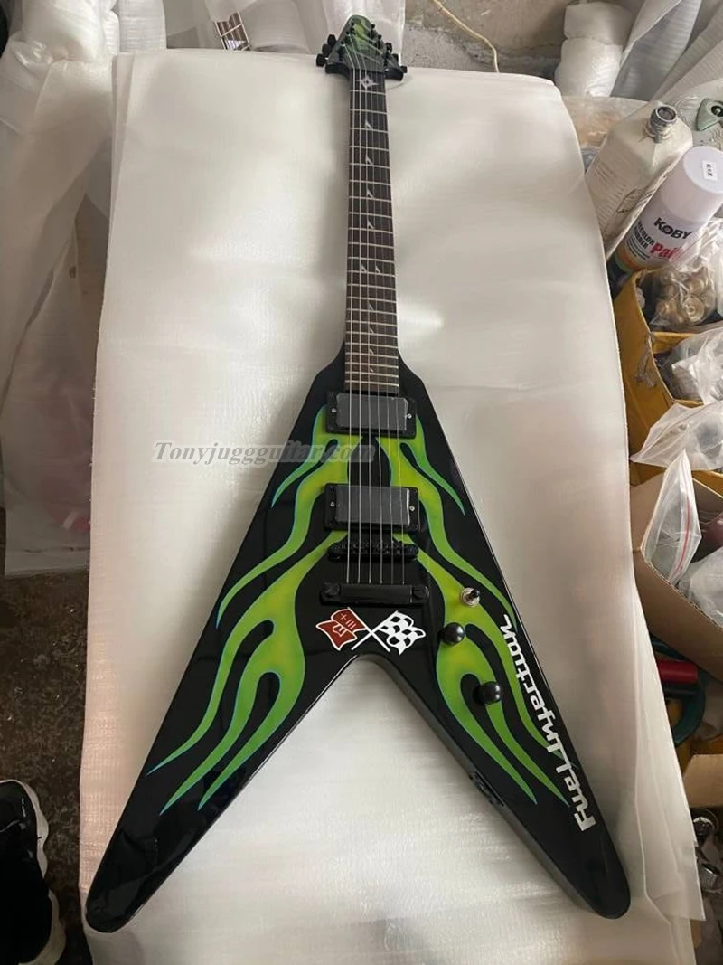 James Hetfield Flying V