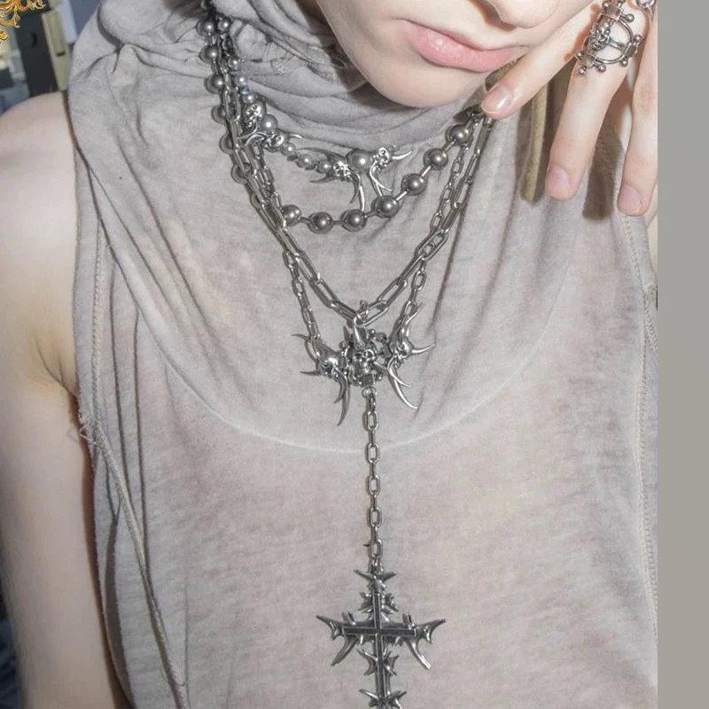 Joyería Punk, collar con colgante de Cruz con remaches de alas de ...