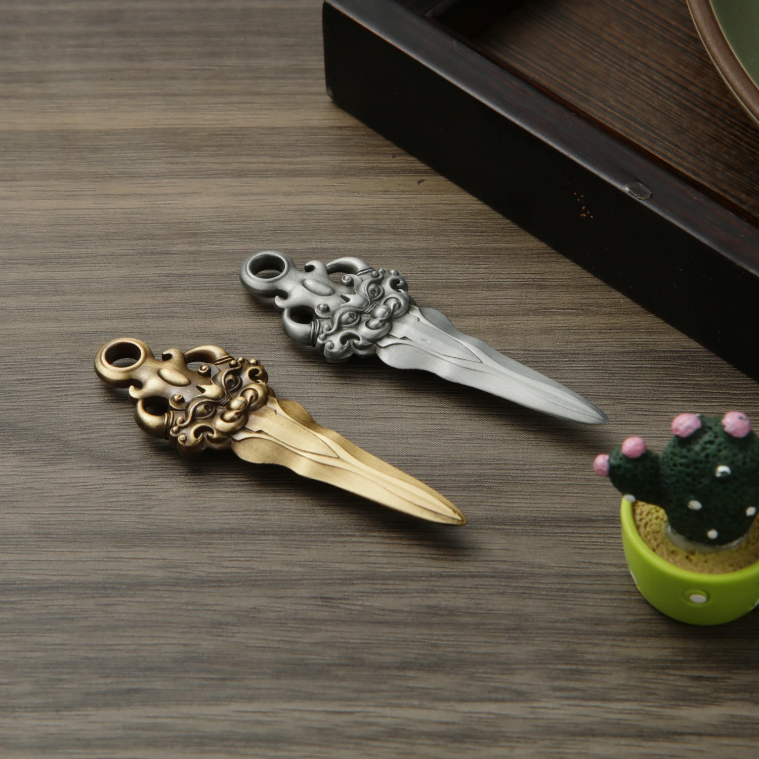 1PCS-Retro-Sword-Letter-Opener-Zinc-Alloy-Mini-Portalble-Utility-Knife ...